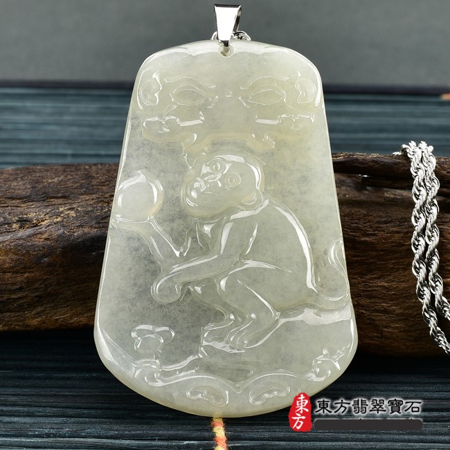 【東方翡翠寶石】翡翠猴項鍊玉珮（猴子抱桃，吉祥如意：猴牌A貨翡翠猴玉珮、緬甸玉猴玉墜、猴十二生肖項鍊）HW072 | 蝦皮購物