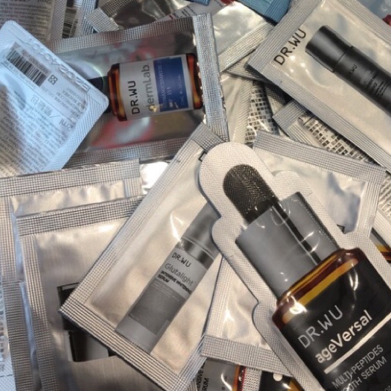 DR wu吳醫生試用包2ml小樣 白藜蘆醇精華/積雪草精華/神經醯胺保濕精華/eg | 蝦皮購物
