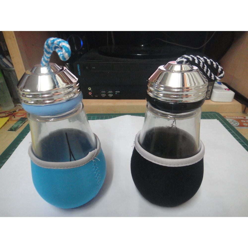 【藍色閃電】燈泡杯 bulb cup 燈泡造型杯 窄口杯 有蓋子 兩種顏色可選 黑色藍色 買兩件第二件75折 | 蝦皮購物