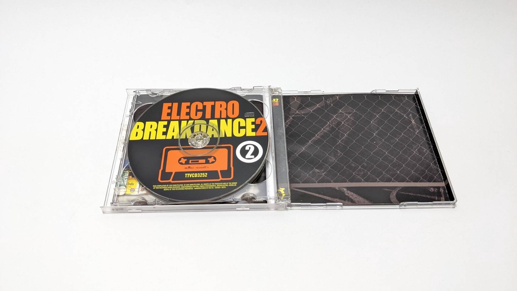 Electro Breakdance 2: The Essential Old School Revival (雙CD) | 蝦皮購物