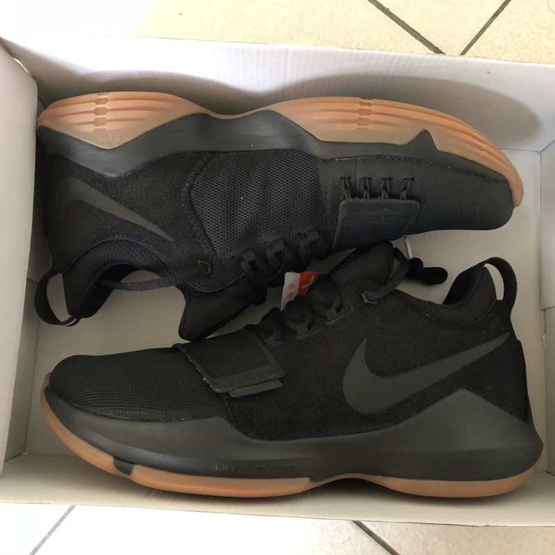 Nike pg1 Paul george 全黑 籃球鞋 zoom air 高階籃球鞋 | 蝦皮購物