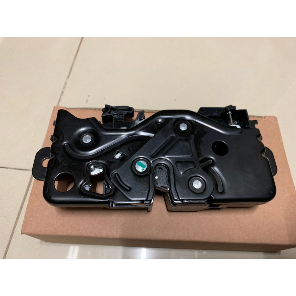 BMW F90 G11 G12 G14 G15 G16 G20 G30後廂蓋六角鎖51247441014 | 蝦皮購物