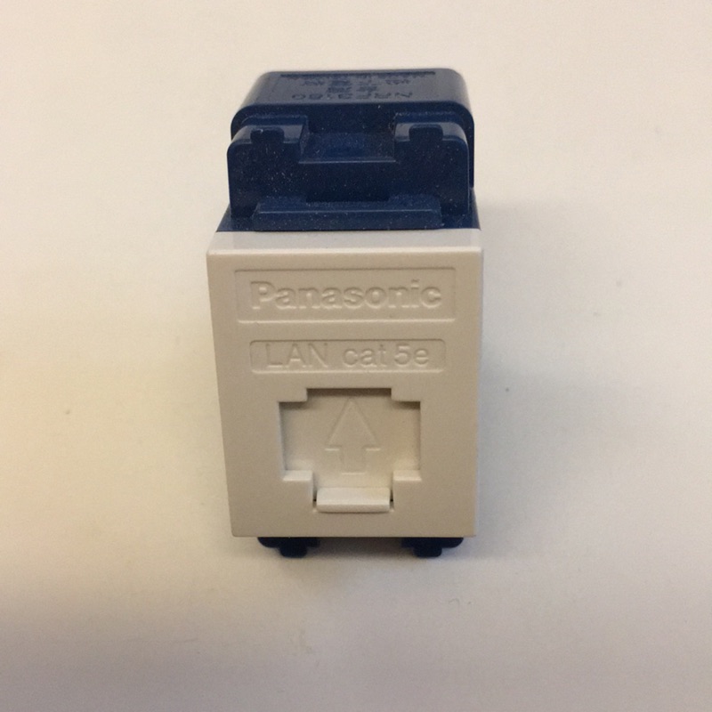 國際牌 Panasonic 星光系列NRF3160W資訊插座8極8芯 網路插座 LAN cat 5e 清倉拍賣 水電 | 蝦皮購物