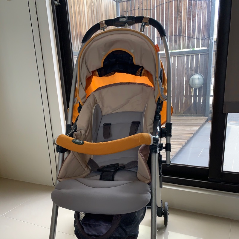 Combi well Comfort 二代 超輕量 雙向 手推車 橘 | 蝦皮購物