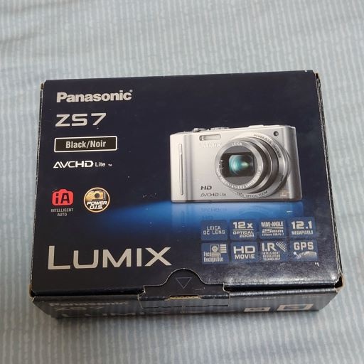 Panasonic ZS7數位相機 (二手),配件都還在,(拍攝螢幕有黑框) | 蝦皮購物
