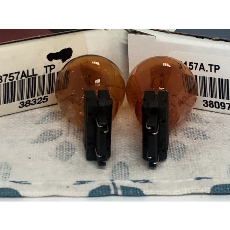 OSRAM SYLVANIA 3157,3157a,3757a,3156,3457,3457a,美規煞車燈方向燈歐司朗 | 蝦皮購物