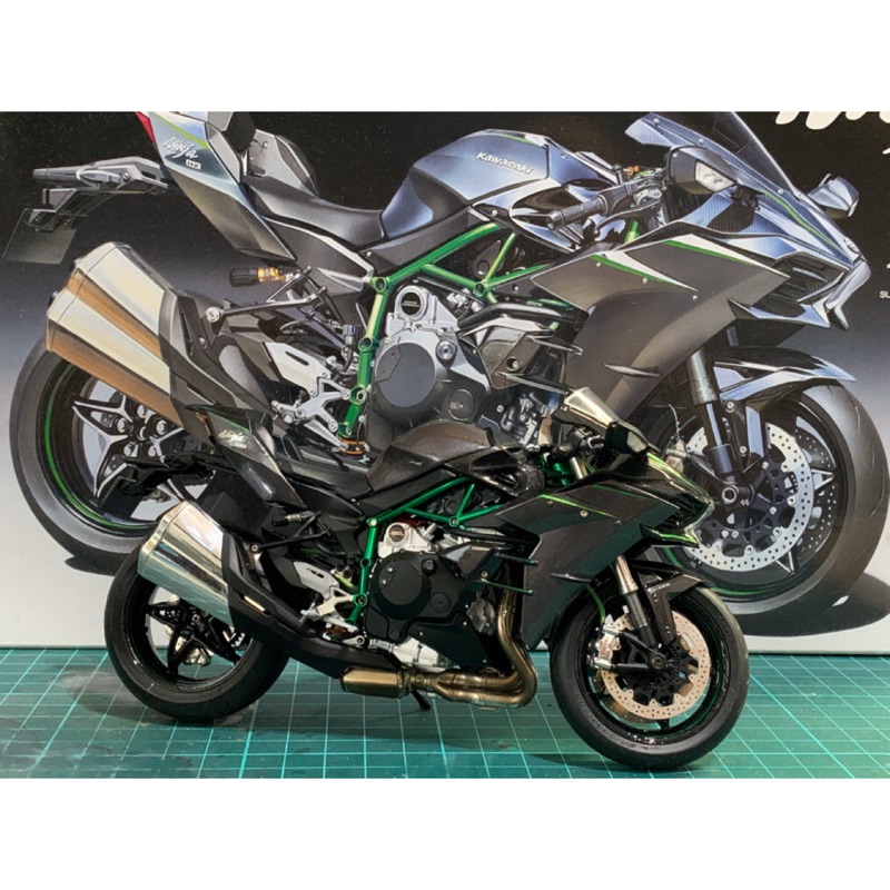 TAMIYA田宮 1/12 Kawasaki Ninja H2 CARBON 完成品 | 蝦皮購物
