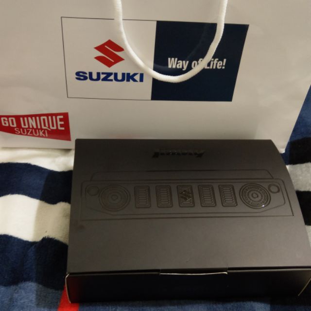 SUZUKI 鈴木 Jimny 原廠積木玩具模型車 完整盒裝附紙袋 | 蝦皮購物