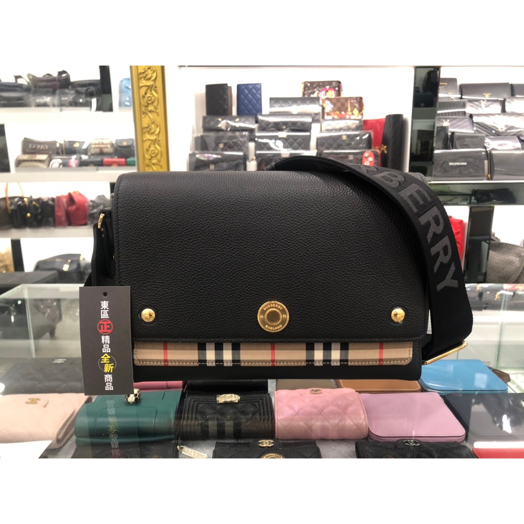東區正精品㊣BURBERRY 80211101 全新黑色皮革拼格紋金釦釦式翻蓋肩背包斜背包RA1076 | 蝦皮購物