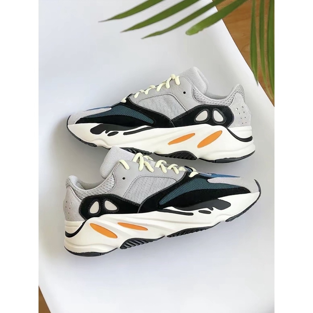 adidas Yeezy Boost 700 Wave Runner Solid Grey | 蝦皮購物