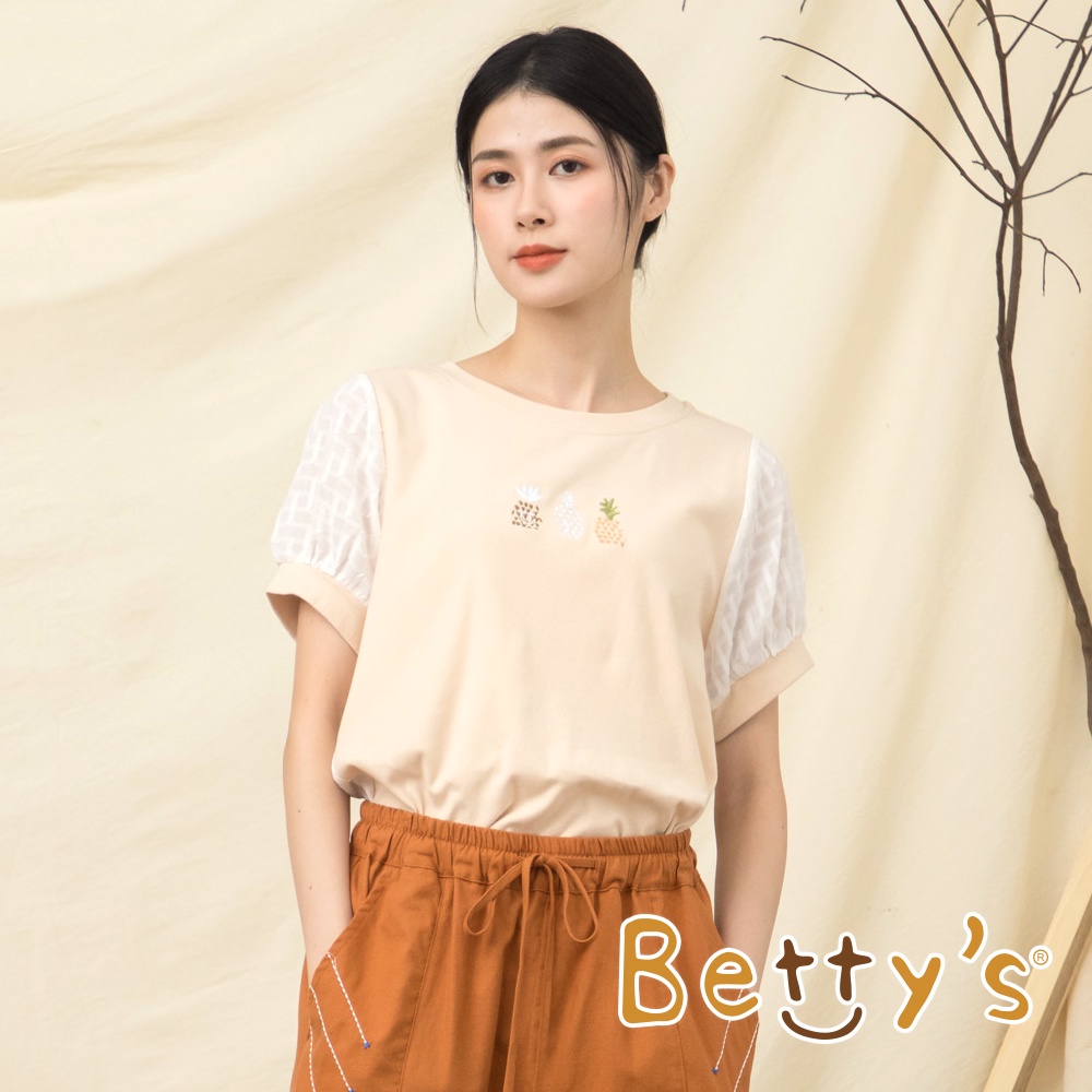 betty’s貝蒂思(11)鳳梨繡花格子布拼接T-shirt(卡其) | 蝦皮購物