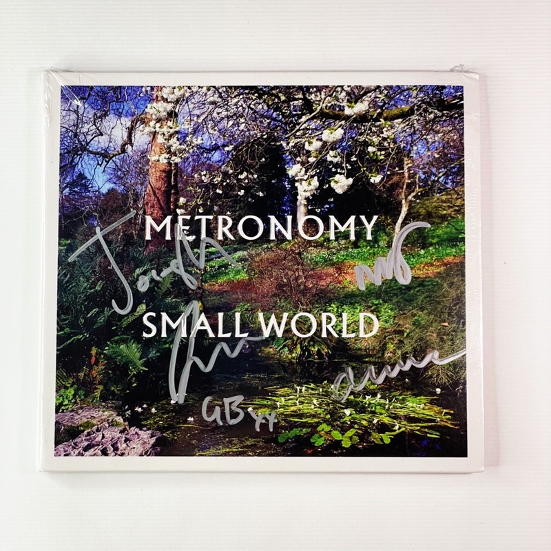 【通路限定親簽專輯現貨】Metronomy Small World 簽名 CD 專輯 | 蝦皮購物
