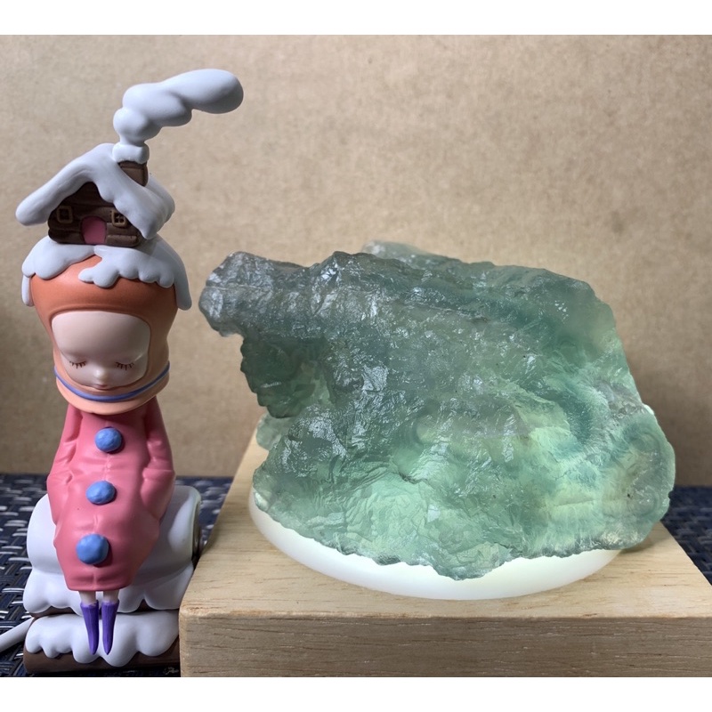 階梯綠螢石 642g（公仔與燈座都可加購） | 蝦皮購物