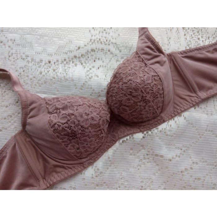 ＊絕色塑身衣館*9E0H*i9【黛安芬-美型嚴選包覆托高系列~克力膚色上衣】~80B~直購390元~ | 蝦皮購物