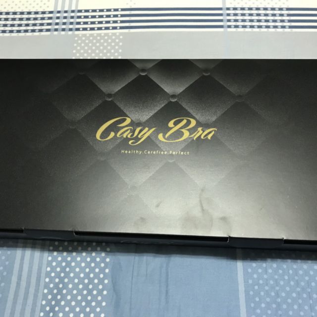 Casy Bra馬甲式nubra，M號，黏貼式馬甲，集中托高，二手，加贈胸貼3對(新) | 蝦皮購物