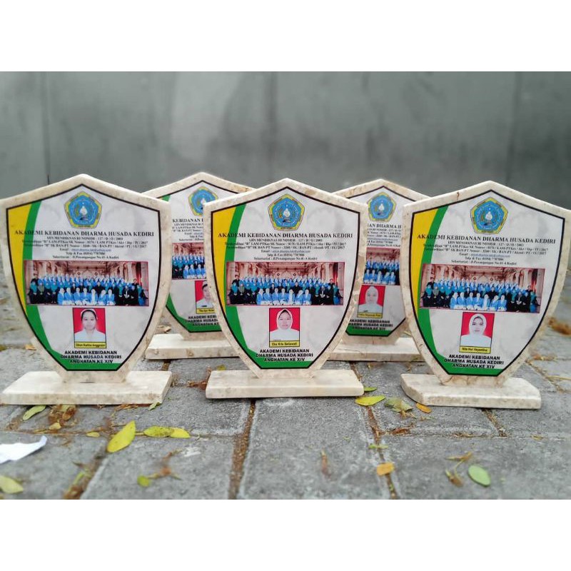 Vandel 紀念品大理石牌匾大理石回憶畢業回憶 KKN PPL 婚禮紀念品 | 蝦皮購物