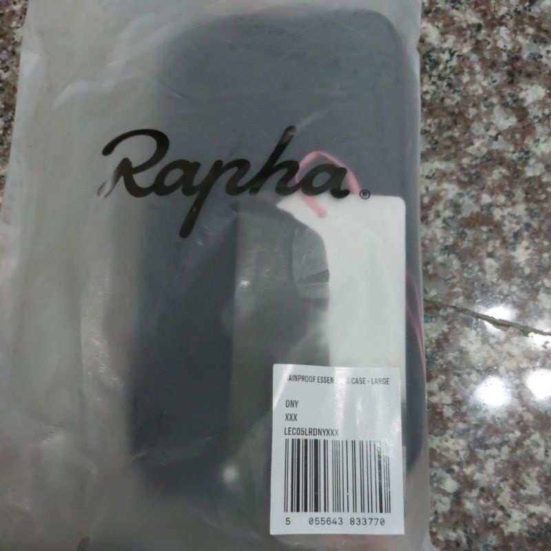 Rapha RAINPROOF ESSENTIALS CASE - LARGE | 蝦皮購物