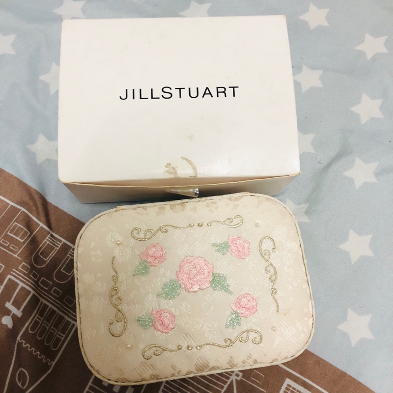 JILL STUART 玫瑰刺繡緹花 珠寶盒 飾品盒 收藏盒 | 蝦皮購物