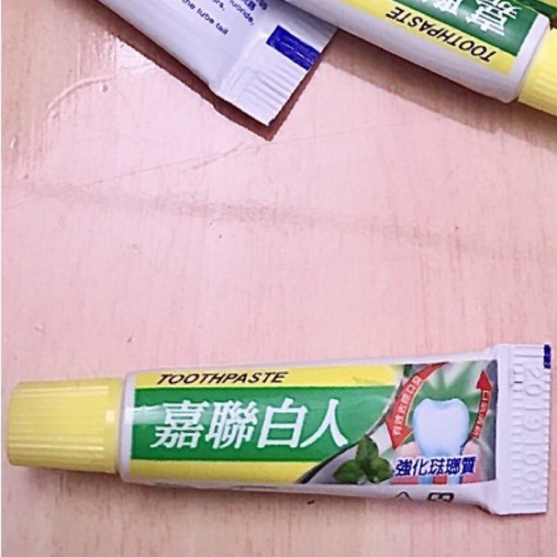 嘉聯 白人 牙膏 小牙膏 5g / toothpaste A. ME 小牙膏3g拋棄式 飯店 旅行 盥洗用品 備品 露營 | 蝦皮購物