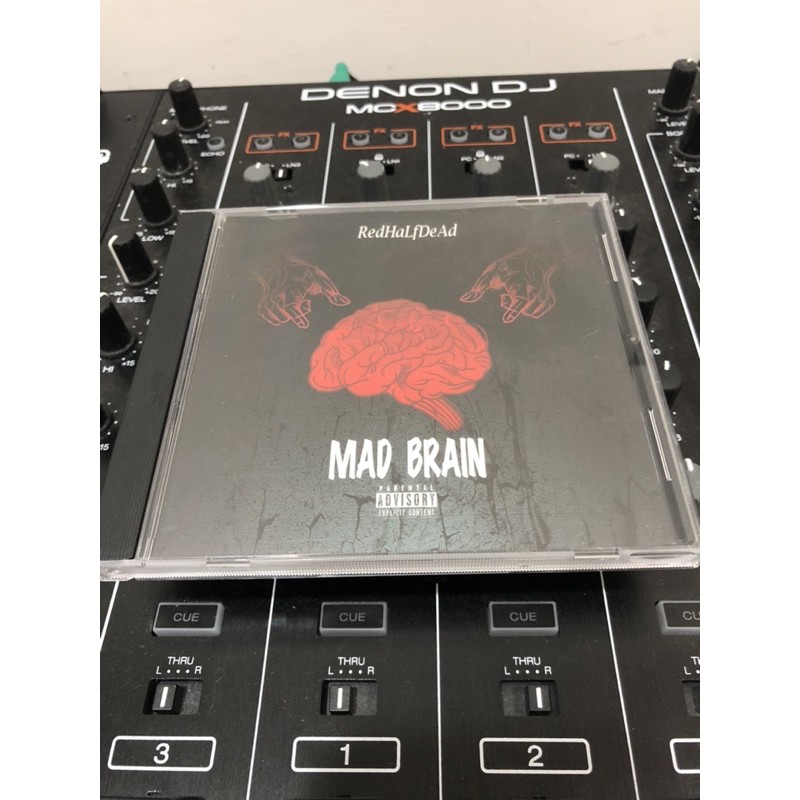 (二手)Red half dead - Mad brain mixtape | 蝦皮購物