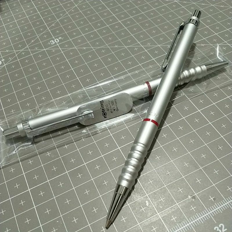 絕版德國製 rOtring 400 ballpen silver 優雅細桿原子筆 銀色 陽極鋁 派克式筆芯 | 蝦皮購物