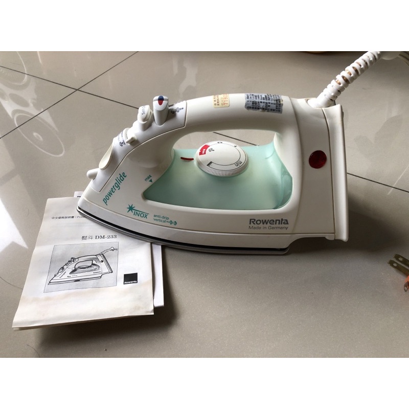 德國Rowenta 蒸氣熨斗DM-233八成新，檯面展示品出清 | 蝦皮購物