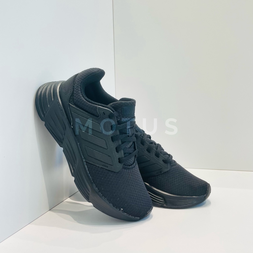 Motus | adidas Galaxy 6 Shoes 全黑 運動鞋 | 蝦皮購物