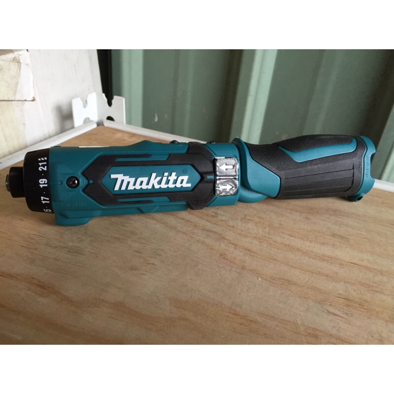 「丞哥生活館」牧田 DF012 主機 可調速 21段扭力 2檔調速 | 蝦皮購物