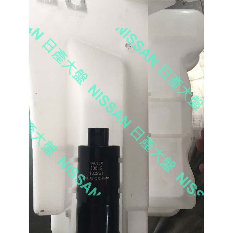 日產大盤 NISSAN 原廠 X-TRAIL T32 2015後 噴水桶 總成 含馬達 | 蝦皮購物