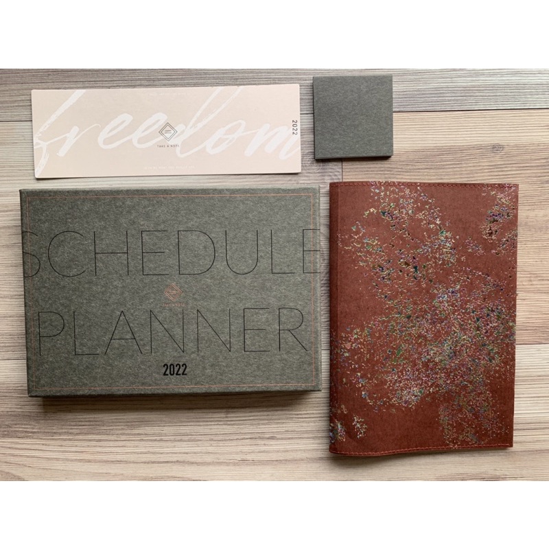 Take a Note x Cosmotech 限定版燙金書衣 A5 - 鳳梨款 | 蝦皮購物