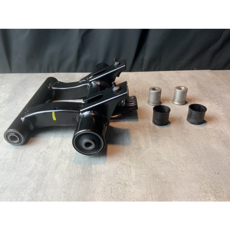 『YX』SYM 原廠零件 原廠料 53350-D27-000 引擎吊架 減震 引擎襯套 七期 DRG 龍 六期直上 | 蝦皮購物