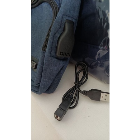 MEIJIELUO 休閒男女胸前斜挎包 單肩包 USB充電接口 防盜包 男士帆布胸包 運動背包 | 蝦皮購物