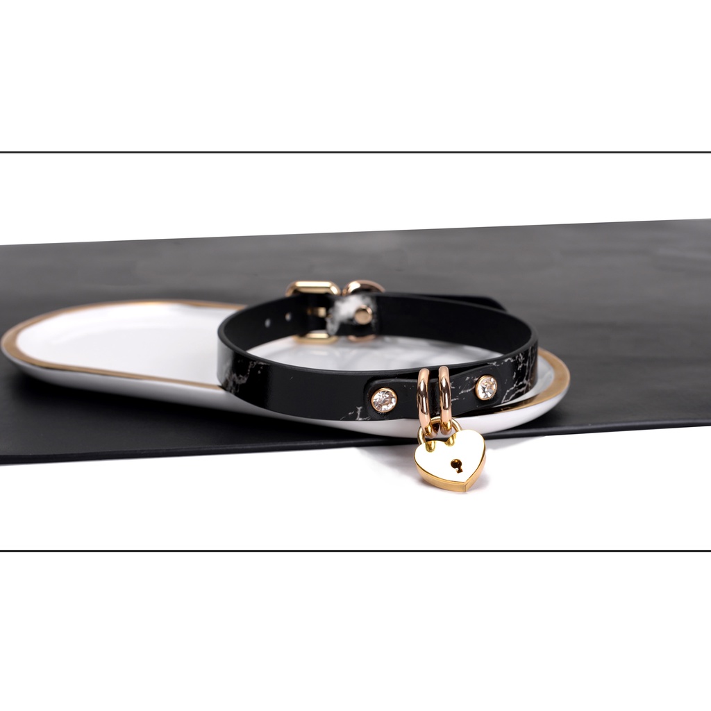 【花花18禁情趣BDSM】真皮愛心鎖水鑽K9項圈choke含牽繩 柔軟舒適 情趣束縛 SM調教 主奴遊戲 | 蝦皮購物