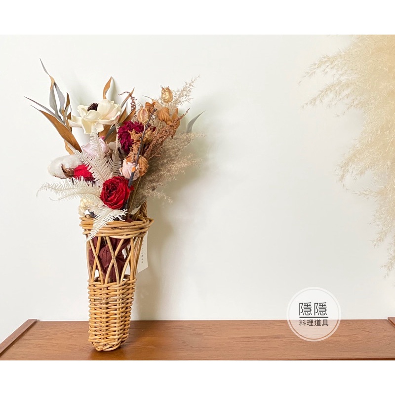 ｜隱隱選物｜【有現貨】THE AROROG 藤編壁掛花籃 | 蝦皮購物