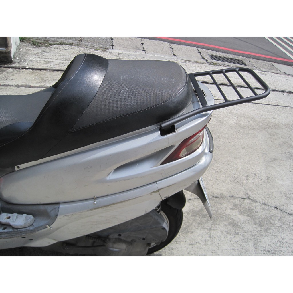 【新北新莊箱架屋】漢堡架 SYM RV150 後架 RV180 rv 150 rv 180 後箱架 改良實心版(如圖3) | 蝦皮購物