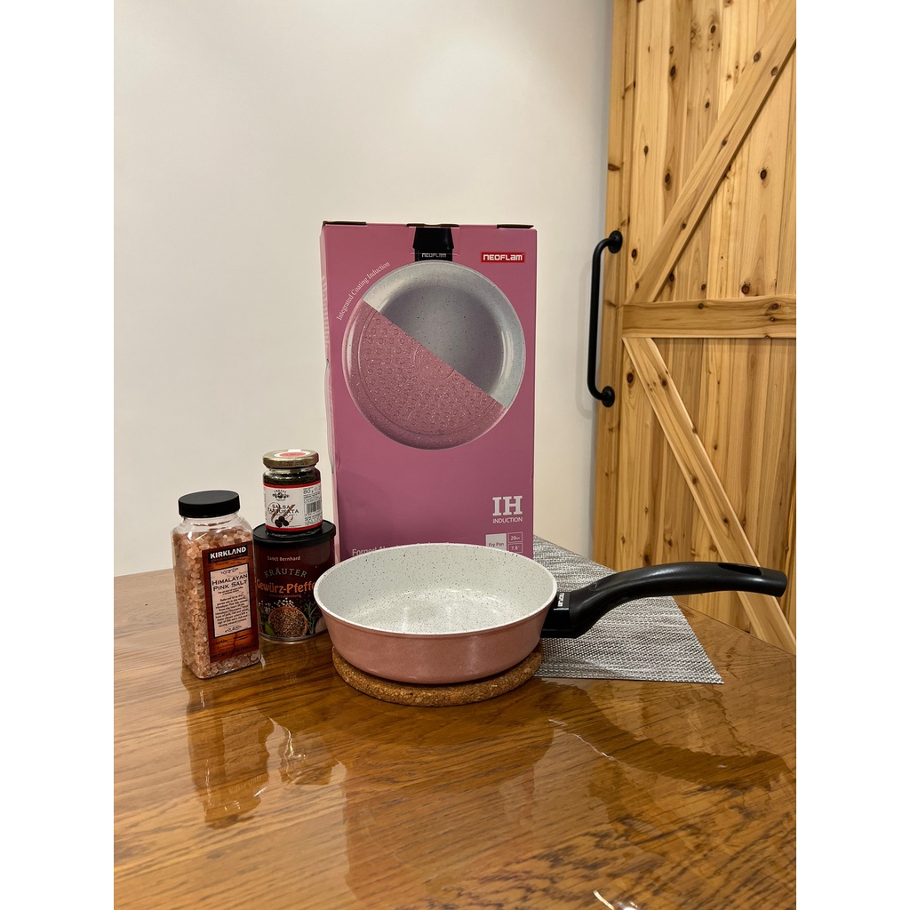 好物分享~NEOFLAM Reverse抗菌彩色大理石系列 平底鍋 20cm 電磁底 粉色 | 蝦皮購物