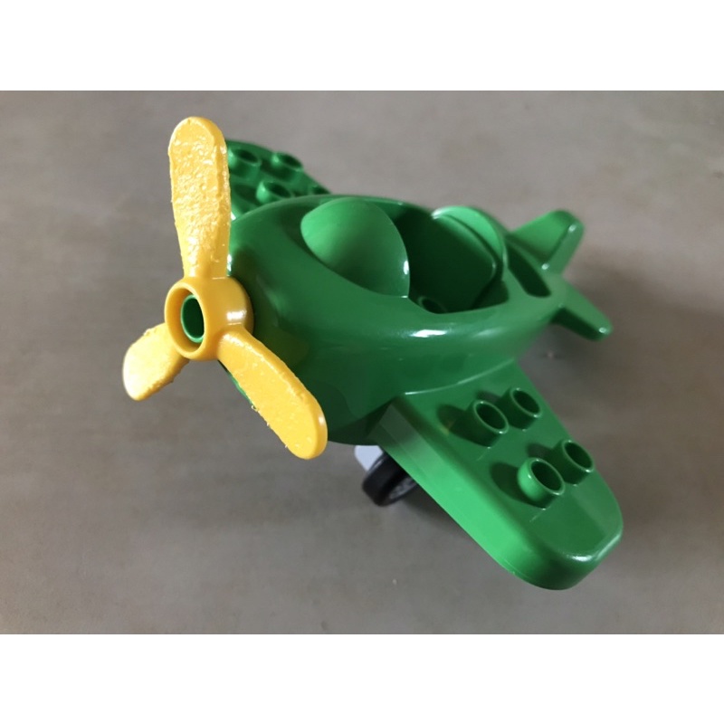 《LEGO 樂高》【德寶飛機-16196】綠色 飛機(包含輪子和螺旋槳) Duplo Airplane Body（二手) | 蝦皮購物
