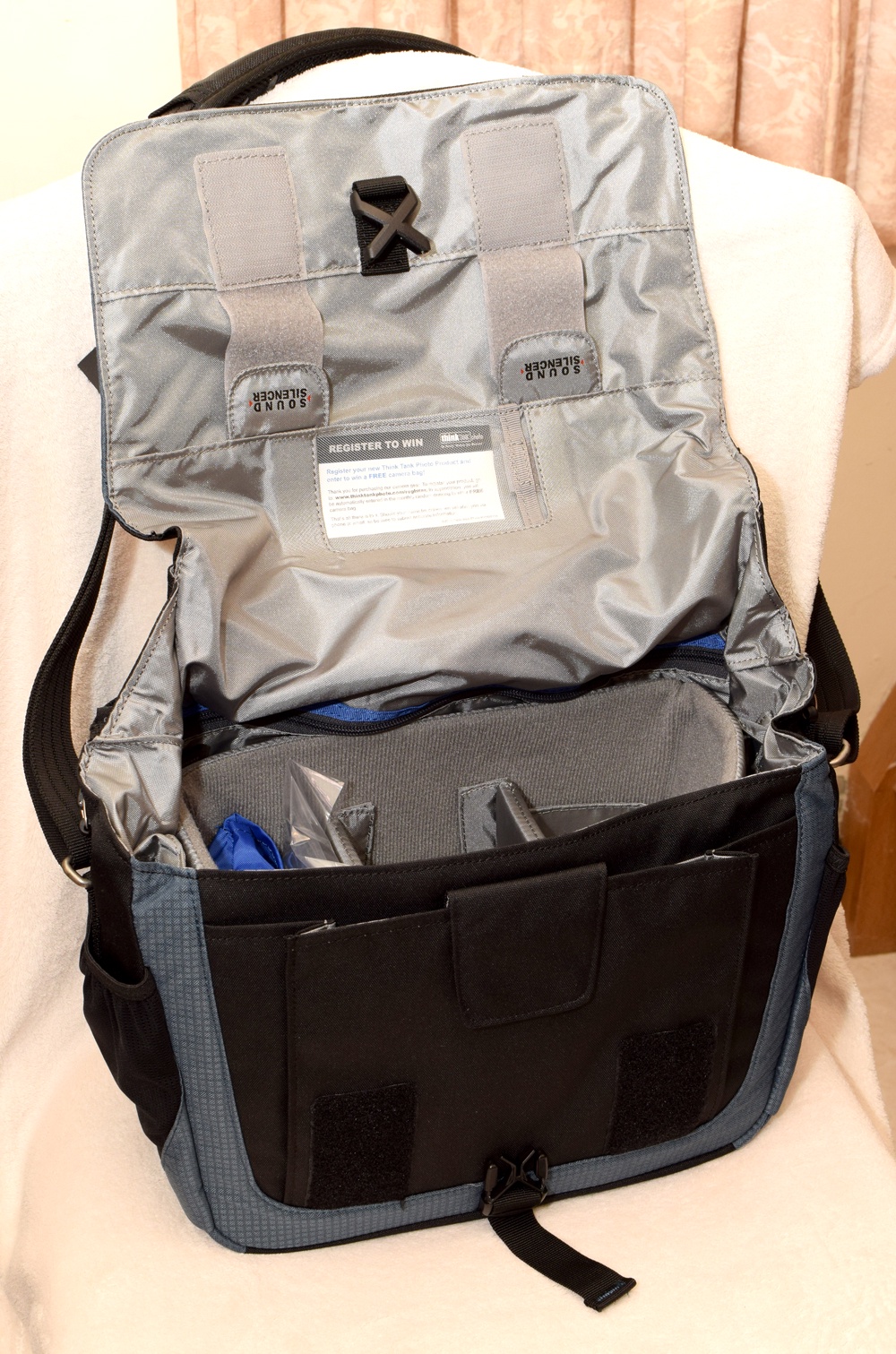 【全新品實體照片拍攝】Think Tank-City Walker 10 CW670 攝影包(市價4000元)/一機兩鏡 | 蝦皮購物