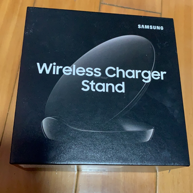 SAMSUNG 無線快充 （EP-N5100) 僅開箱用過兩次 二月入手 | 蝦皮購物