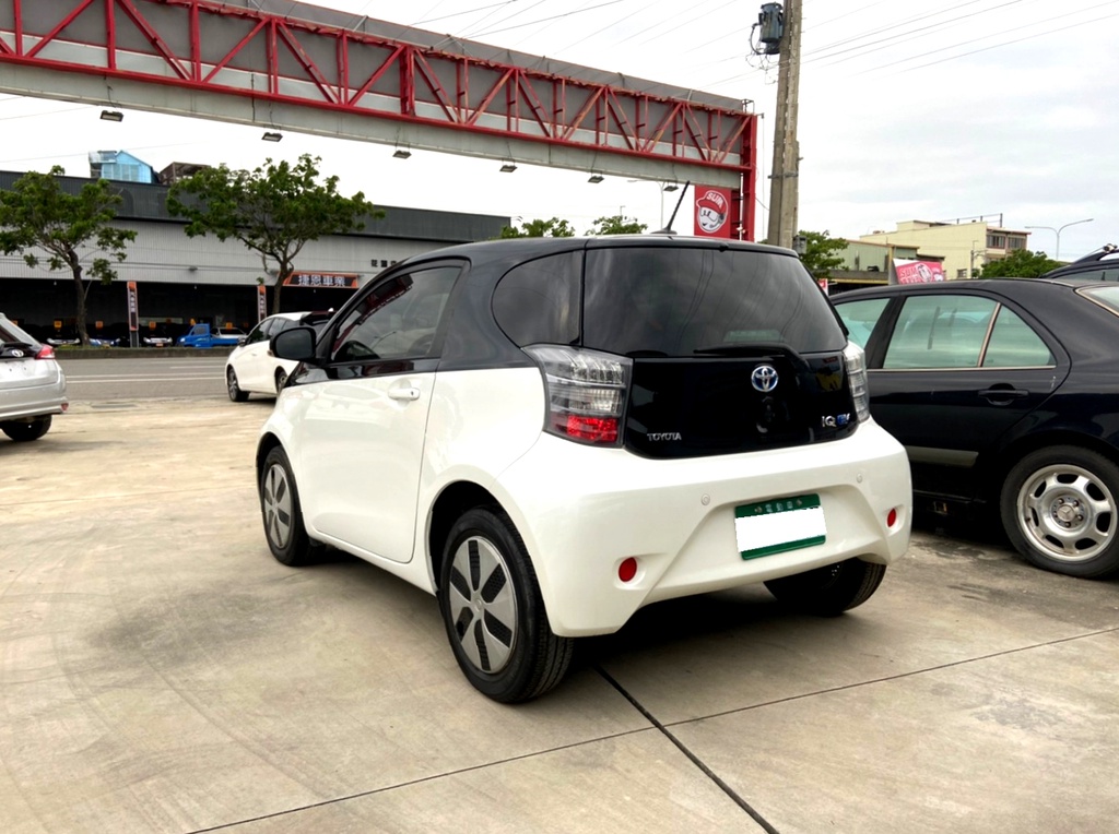 TOYOTA IQ EV 2013領牌 全台限量 純電-電動車 IQ EV 在家即可充電 免加油 免稅金 市區代步好停車 | 蝦皮購物