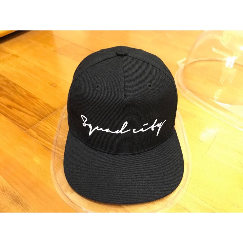 SQUAD 2016 S/S Logo Baseball Cap 草寫 Logo 棒球帽 | 蝦皮購物