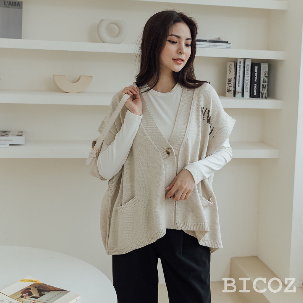 BICOZ｜日系寬鬆落肩英字針織背心(3色)【21542】 | 蝦皮購物
