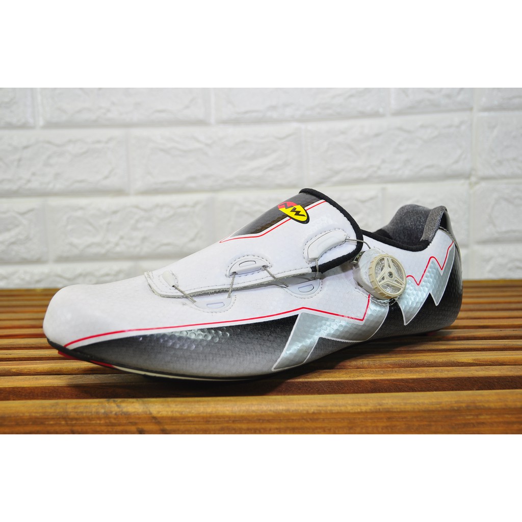 NW EXTREME AERO 42號免運費~~下單前請先詢問是否有尺寸 | 蝦皮購物