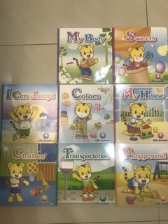 巧連智 ABC bubbles star& jump版 DVD 及書 | 蝦皮購物