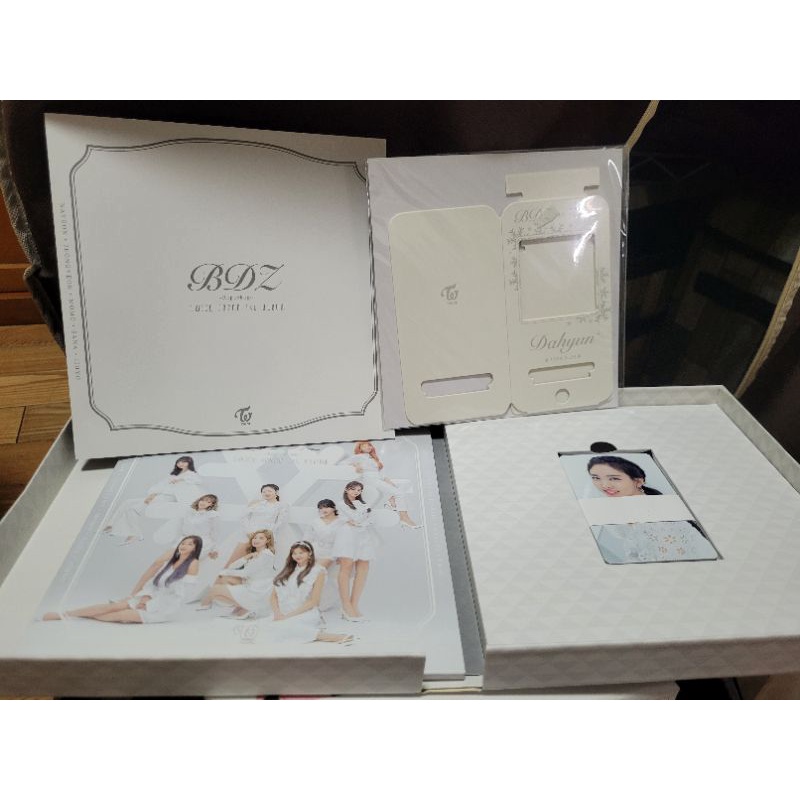 TWICE BDZ REPACKAGE 初回限定A盤 多賢手機架 完整不拆售 近全新 | 蝦皮購物