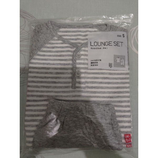《葳葳》UNIQLO LOUNGE SET 男童居家服組，快乾材質，送禮自用兩相宜 | 蝦皮購物