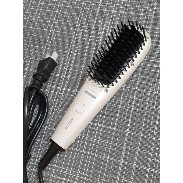 KINYO KHS-3301 珍珠光溫控髮妝梳 | 蝦皮購物