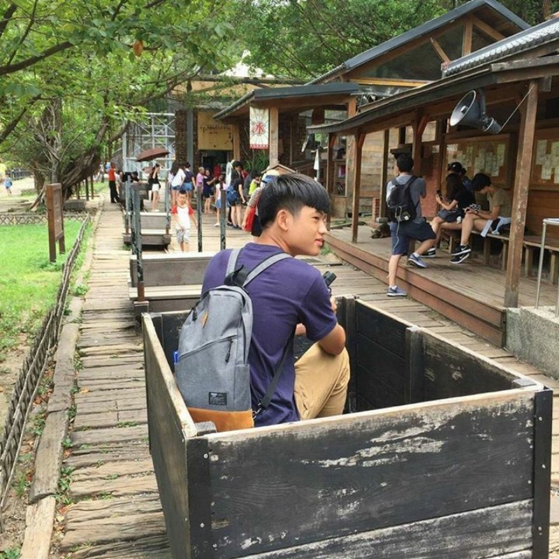 Tomica 多美小汽車 THSR SHUTTLE BUS 台灣高鐵 高鐵快捷公車 多美 絕版 公車 三菱 巴士 | 蝦皮購物