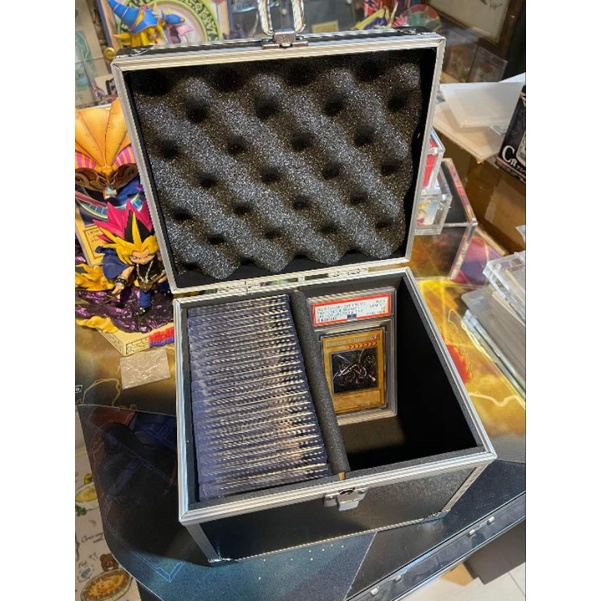 帶鎖附兩把鑰匙 遊戲王 寶可夢 PTCG 手提箱 卡箱 收納 輕便 鑑定 35PT BGS PSA CGC ARS 磁釦 | 蝦皮購物