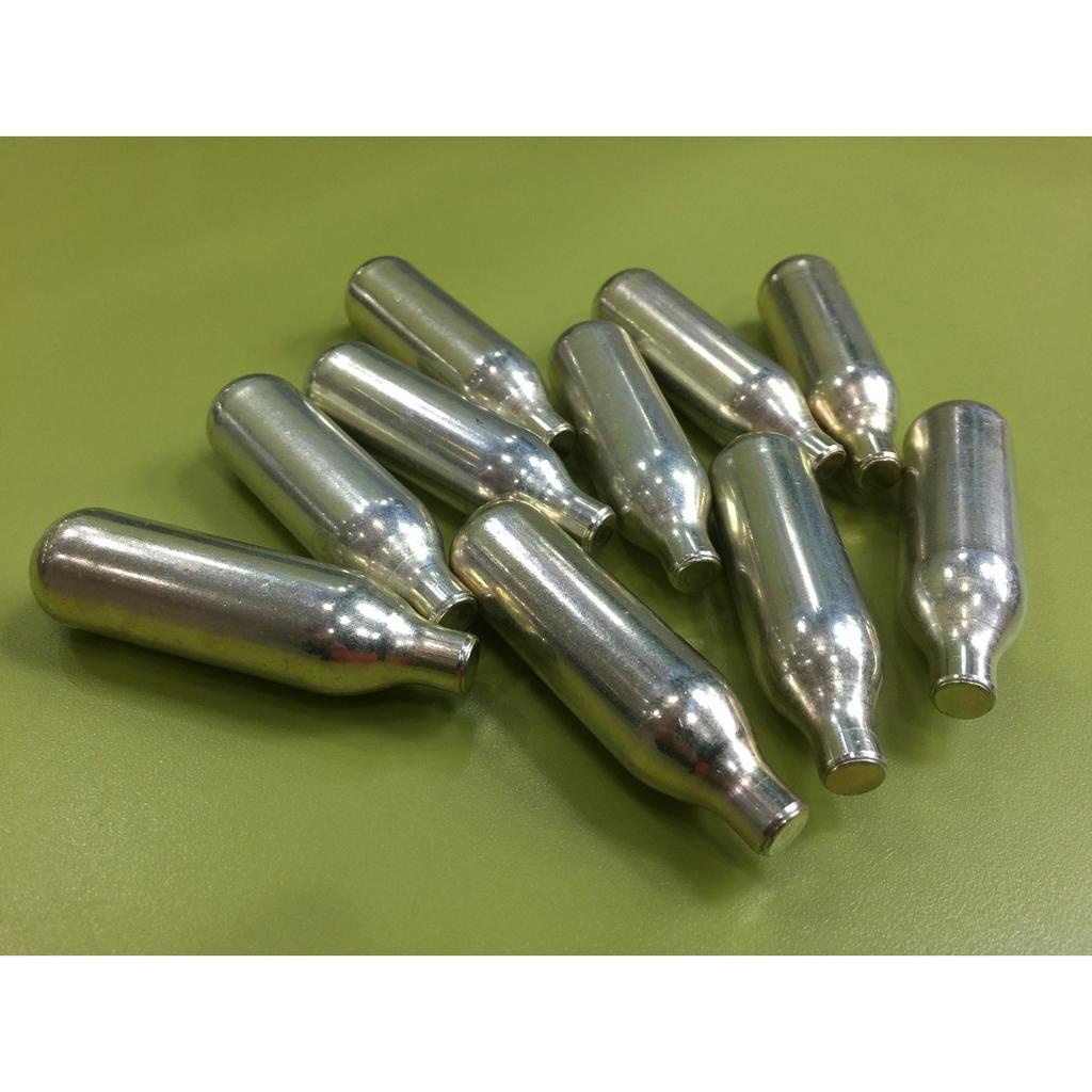 昇巨模型 ''' 台灣精品 - 食用級 - 8克CO2氣瓶 - 高品質 / 高純度 - 穩定性高 ! | 蝦皮購物